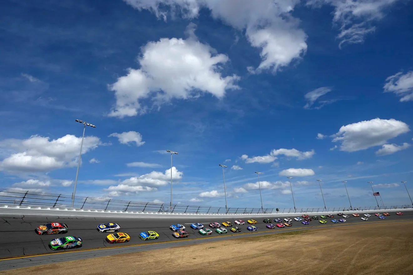 Michael Jordan NASCAR Victory: 23XI Racing Makes History at Daytona 500 ...